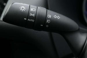 Grey Toyota RAV4 2022 in Vilnius, with an engine capacity of 2.49 L and mileage of 54 thousand km for 34900 €, photo 28 on AUTOMOTO.COM.LV
