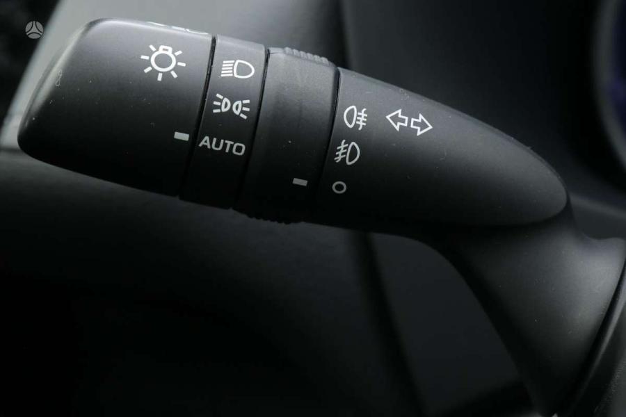 Grey Toyota RAV4 2022 in Vilnius, with an engine capacity of 2.49 L and mileage of 54 thousand km for 34900 €, photo 28 on AUTOMOTO.COM.LV