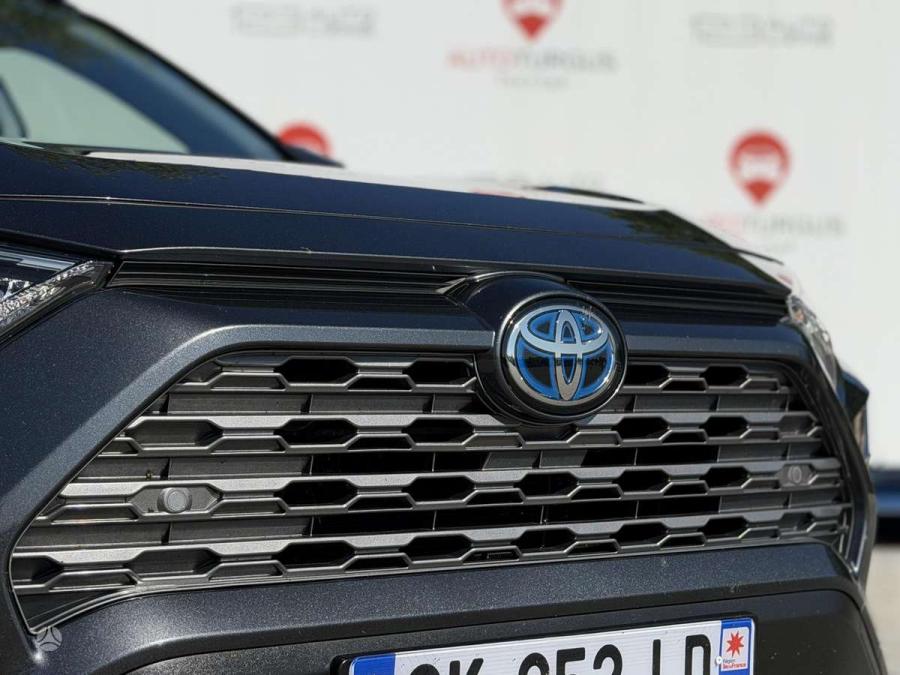 Pelēks Toyota RAV4 2022 Tauragė, ar dzinēja tilpumu 2.49 L un nobraukumu 214 tūkst. km par 19800 €, foto 13 vietnē AUTOMOTO.COM.LV