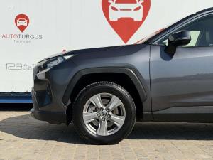Pelēks Toyota RAV4 2022 Tauragė, ar dzinēja tilpumu 2.49 L un nobraukumu 214 tūkst. km par 19800 €, foto 19 vietnē AUTOMOTO.COM.LV