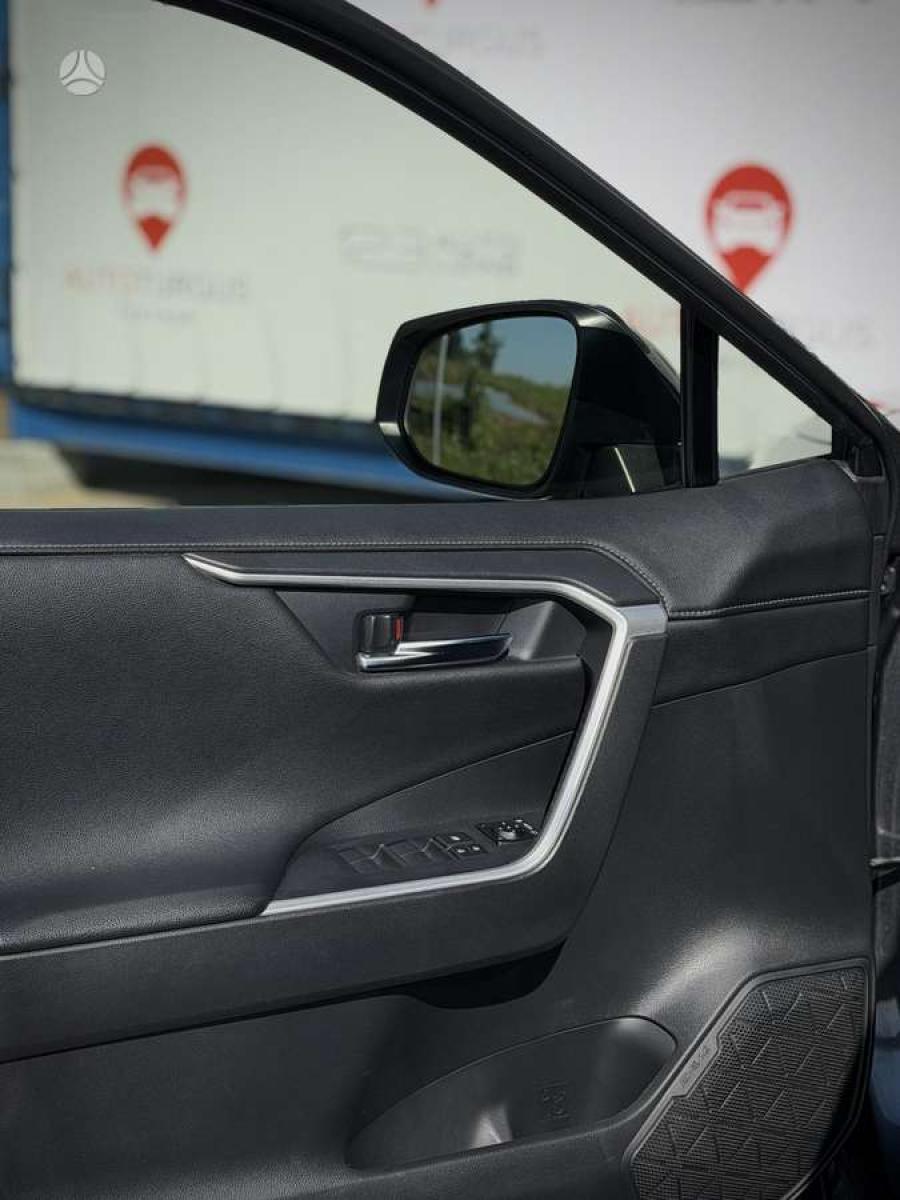 Pelēks Toyota RAV4 2022 Tauragė, ar dzinēja tilpumu 2.49 L un nobraukumu 214 tūkst. km par 19800 €, foto 32 vietnē AUTOMOTO.COM.LV