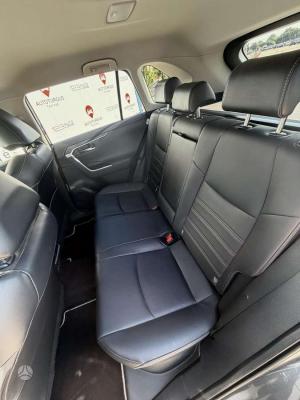 Pelēks Toyota RAV4 2022 Tauragė, ar dzinēja tilpumu 2.49 L un nobraukumu 214 tūkst. km par 19800 €, foto 38 vietnē AUTOMOTO.COM.LV