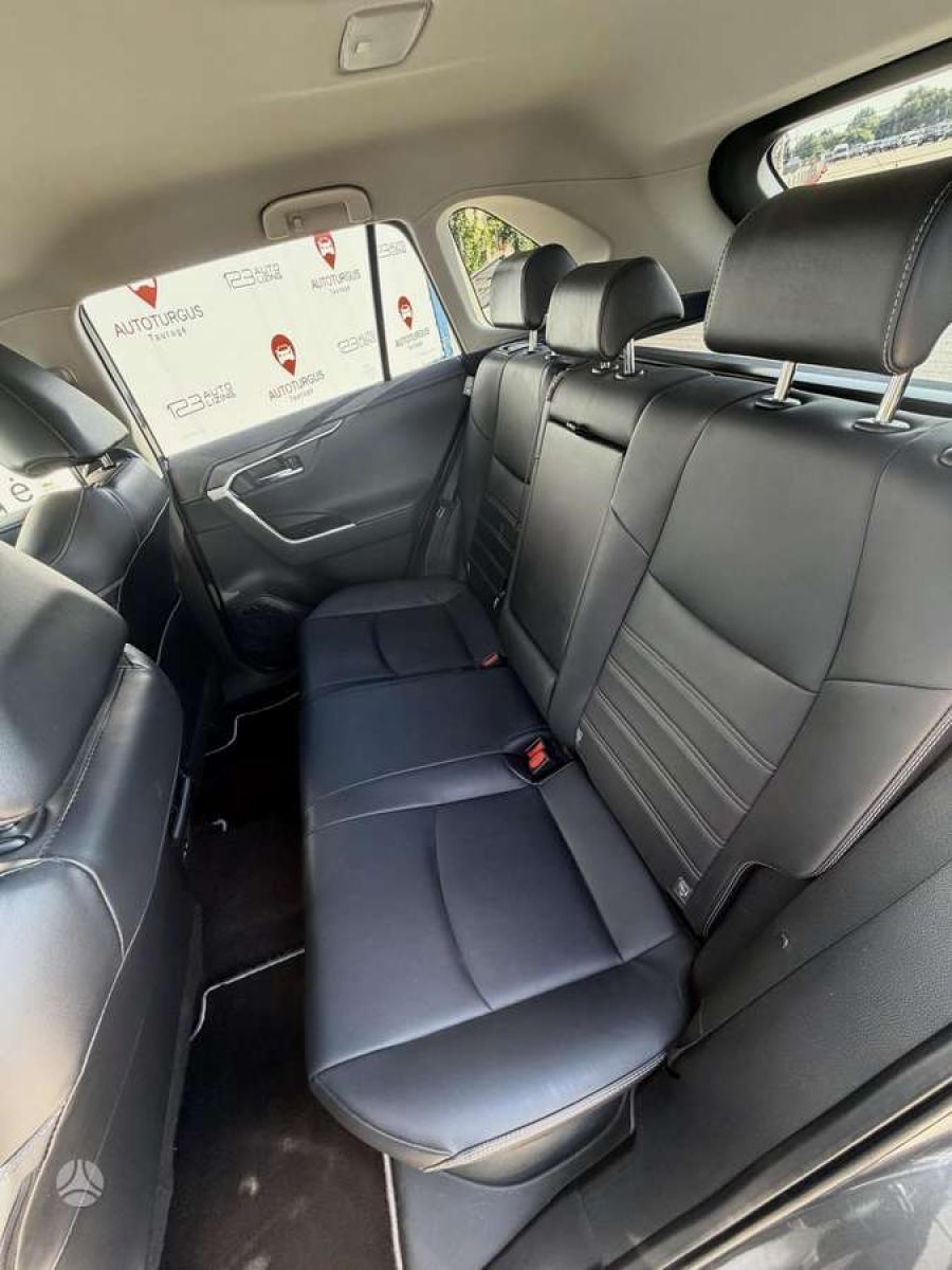 Pelēks Toyota RAV4 2022 Tauragė, ar dzinēja tilpumu 2.49 L un nobraukumu 214 tūkst. km par 19800 €, foto 38 vietnē AUTOMOTO.COM.LV