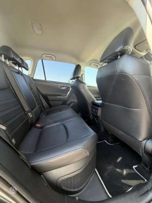 Pelēks Toyota RAV4 2022 Tauragė, ar dzinēja tilpumu 2.49 L un nobraukumu 214 tūkst. km par 19800 €, foto 39 vietnē AUTOMOTO.COM.LV