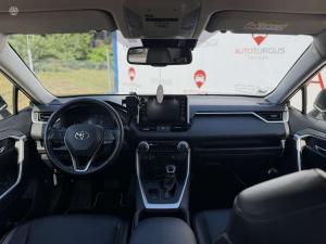 Pelēks Toyota RAV4 2022 Tauragė, ar dzinēja tilpumu 2.49 L un nobraukumu 214 tūkst. km par 19800 €, foto 45 vietnē AUTOMOTO.COM.LV