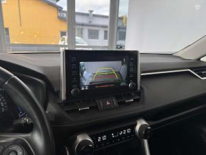 Grey Toyota RAV4 2022 in Siauliai, with an engine capacity of 2.49 L and mileage of 153 thousand km for 25900 €, photo 18 on AUTOMOTO.COM.LV