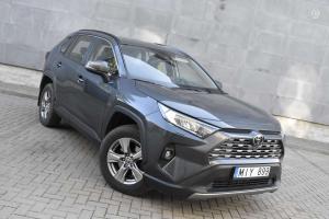 Pelēks Toyota RAV4 2022 Viļņa, ar dzinēja tilpumu 1.99 L un nobraukumu 105 tūkst. km par 21888 €, foto 3 vietnē AUTOMOTO.COM.LV