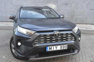 Pelēks Toyota RAV4 2022 Viļņa, ar dzinēja tilpumu 1.99 L un nobraukumu 105 tūkst. km par 21888 €, foto 5 vietnē AUTOMOTO.COM.LV