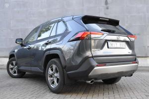 Pelēks Toyota RAV4 2022 Viļņa, ar dzinēja tilpumu 1.99 L un nobraukumu 105 tūkst. km par 21888 €, foto 11 vietnē AUTOMOTO.COM.LV