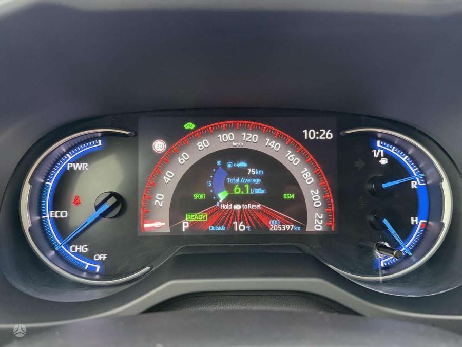 Grey Toyota RAV4 2022 in Vilnius, with an engine capacity of 2.49 L and mileage of 205 thousand km for 23700 €, photo 29 on AUTOMOTO.COM.LV
