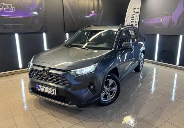 Pelēks Toyota RAV4 2022 Avižieniai, ar dzinēja tilpumu 2.00 L un nobraukumu 100 tūkst. km par 23950 €, foto 1 vietnē AUTOMOTO.COM.LV