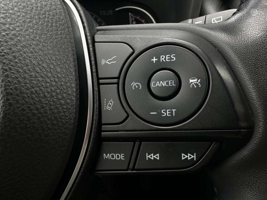 Pelēks Toyota RAV4 2022 Viļņa, ar dzinēja tilpumu 2.00 L un nobraukumu 85 tūkst. km par 23950 €, foto 15 vietnē AUTOMOTO.COM.LV