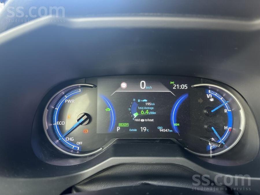 Серый Тойота РАВ 4 2022 в Вентспилс, объемом двигателя 2.50 л и пробегом 95 тыс. км за 29490 €, фото 22 на AUTOMOTO.COM.LV
