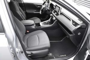 Pelēks Toyota RAV4 2022 Viļņa, ar dzinēja tilpumu 1.99 L un nobraukumu 142 tūkst. km par 20999 €, foto 11 vietnē AUTOMOTO.COM.LV