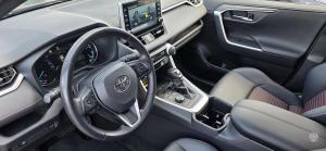 Pelēks Toyota RAV4 2022 Viļņa, ar dzinēja tilpumu 2.49 L un nobraukumu 121 tūkst. km par 33350 €, foto 21 vietnē AUTOMOTO.COM.LV