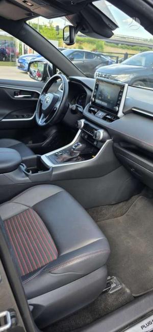 Pelēks Toyota RAV4 2022 Viļņa, ar dzinēja tilpumu 2.49 L un nobraukumu 121 tūkst. km par 33350 €, foto 23 vietnē AUTOMOTO.COM.LV