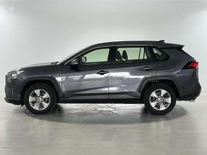 Grey Toyota RAV4 2022 in Vilnius, with an engine capacity of 1.99 L and mileage of 127 thousand km for 23900 €, photo 4 on AUTOMOTO.COM.LV