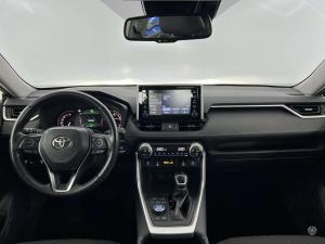 Grey Toyota RAV4 2022 in Vilnius, with an engine capacity of 1.99 L and mileage of 127 thousand km for 23900 €, photo 9 on AUTOMOTO.COM.LV