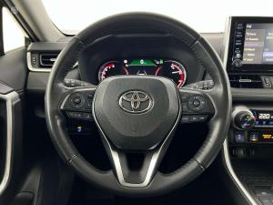 Grey Toyota RAV4 2022 in Vilnius, with an engine capacity of 1.99 L and mileage of 127 thousand km for 23900 €, photo 13 on AUTOMOTO.COM.LV