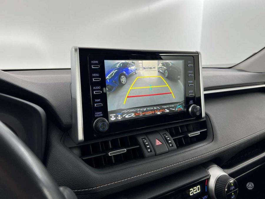 Grey Toyota RAV4 2022 in Vilnius, with an engine capacity of 1.99 L and mileage of 127 thousand km for 23900 €, photo 23 on AUTOMOTO.COM.LV