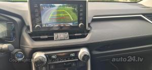 Pelēks Toyota RAV4 2022 Saue, ar dzinēja tilpumu 2.50 L un nobraukumu 50 tūkst. km par 34000 €, foto  vietnē AUTOMOTO.COM.LV