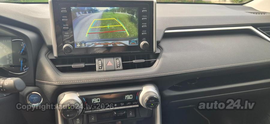 Pelēks Toyota RAV4 2022 Saue, ar dzinēja tilpumu 2.50 L un nobraukumu 50 tūkst. km par 34000 €, foto 1 vietnē AUTOMOTO.COM.LV