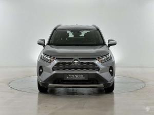 Grey Toyota RAV4 2022 in Vilnius, with an engine capacity of 1.99 L and mileage of 119 thousand km for 23900 €, photo 6 on AUTOMOTO.COM.LV