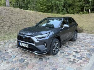 Серый Тойота РАВ 4 2022 в Огре, объемом двигателя 2.50 л и пробегом 114 тыс. км за 37500 €, фото 1 на AUTOMOTO.COM.LV