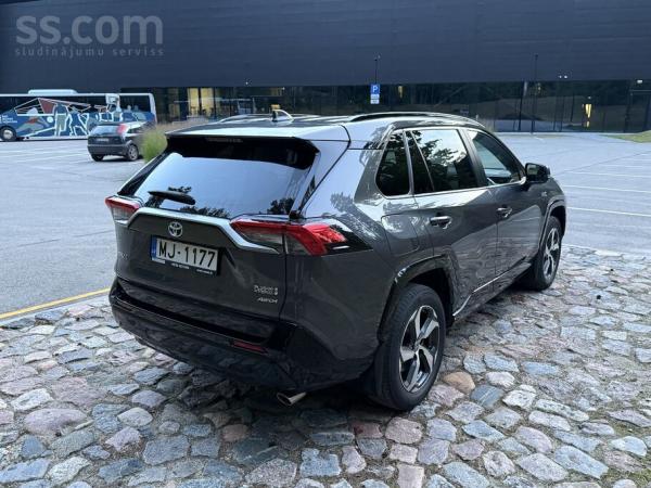 Тойота РАВ 4 2022 в Огре на AUTOMOTO.COM.LV Серый Тойота РАВ 4 2022 в Огре, объемом двигателя 2.50 л и пробегом 114 тыс. км за 37500 €, фото 6 на AUTOMOTO.COM.LV
