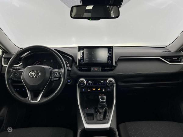 Pelēks Toyota RAV4 2022 Viļņa, ar dzinēja tilpumu 1.99 L un nobraukumu 121 tūkst. km par 23900 €, foto 9 vietnē AUTOMOTO.COM.LV