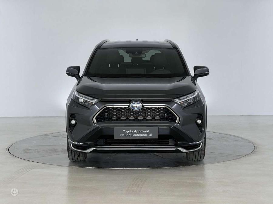Pelēks Toyota RAV4 2022 Viļņa, ar dzinēja tilpumu 2.49 L un nobraukumu 132 tūkst. km par 35900 €, foto 6 vietnē AUTOMOTO.COM.LV