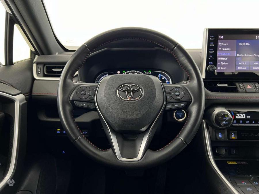 Pelēks Toyota RAV4 2022 Viļņa, ar dzinēja tilpumu 2.49 L un nobraukumu 132 tūkst. km par 35900 €, foto 13 vietnē AUTOMOTO.COM.LV