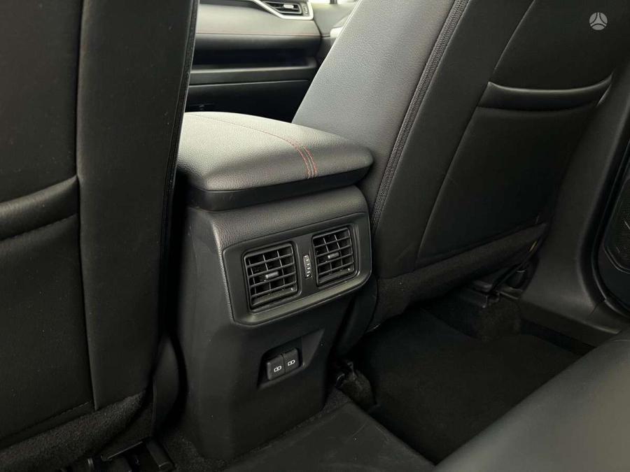 Pelēks Toyota RAV4 2022 Viļņa, ar dzinēja tilpumu 2.49 L un nobraukumu 132 tūkst. km par 35900 €, foto 23 vietnē AUTOMOTO.COM.LV