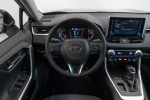 Grey Toyota RAV4 2022 in Vilnius, with an engine capacity of 2.00 L and mileage of 86 thousand km for 25000 €, photo 10 on AUTOMOTO.COM.LV