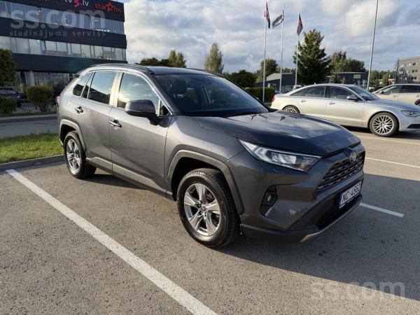Тойота РАВ 4 2022 в Рига на AUTOMOTO.COM.LV Серый Тойота РАВ 4 2022 в Рига, объемом двигателя 2.50 л и пробегом 77 тыс. км за 26950 €, фото 8 на AUTOMOTO.COM.LV