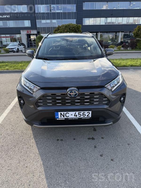 Тойота РАВ 4 2022 в Рига на AUTOMOTO.COM.LV Серый Тойота РАВ 4 2022 в Рига, объемом двигателя 2.50 л и пробегом 77 тыс. км за 26950 €, фото 9 на AUTOMOTO.COM.LV