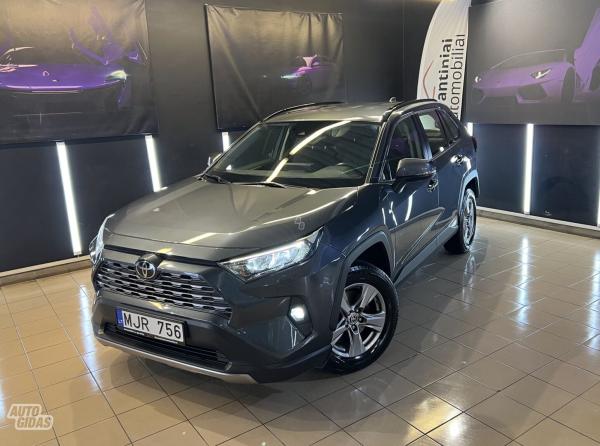 Pelēks Toyota RAV4 2022 Avižieniai, ar dzinēja tilpumu 2.00 L un nobraukumu 131 tūkst. km par 22950 €, foto 1 vietnē AUTOMOTO.COM.LV