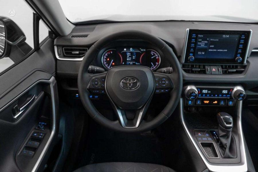 Pelēks Toyota RAV4 2022 Viļņa, ar dzinēja tilpumu 2.00 L un nobraukumu 86 tūkst. km par 24800 €, foto 10 vietnē AUTOMOTO.COM.LV