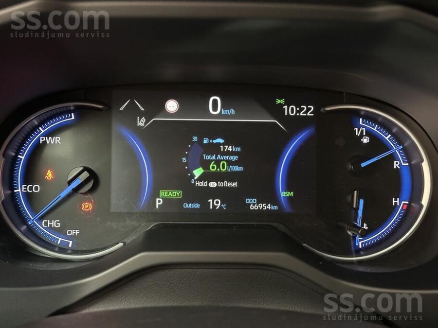 Pelēks Toyota RAV4 2022 Rīga, ar dzinēja tilpumu 2.50 L un nobraukumu 67 tūkst. km par 34850 €, foto 11 vietnē AUTOMOTO.COM.LV