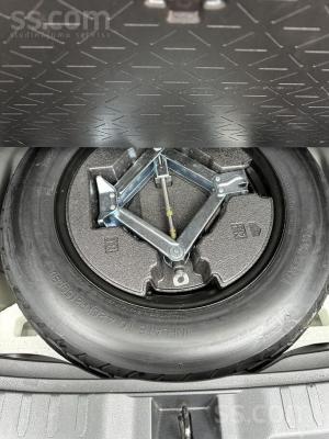 Pelēks Toyota RAV4 2022 Rīga, ar dzinēja tilpumu 2.50 L un nobraukumu 67 tūkst. km par 34850 €, foto 24 vietnē AUTOMOTO.COM.LV
