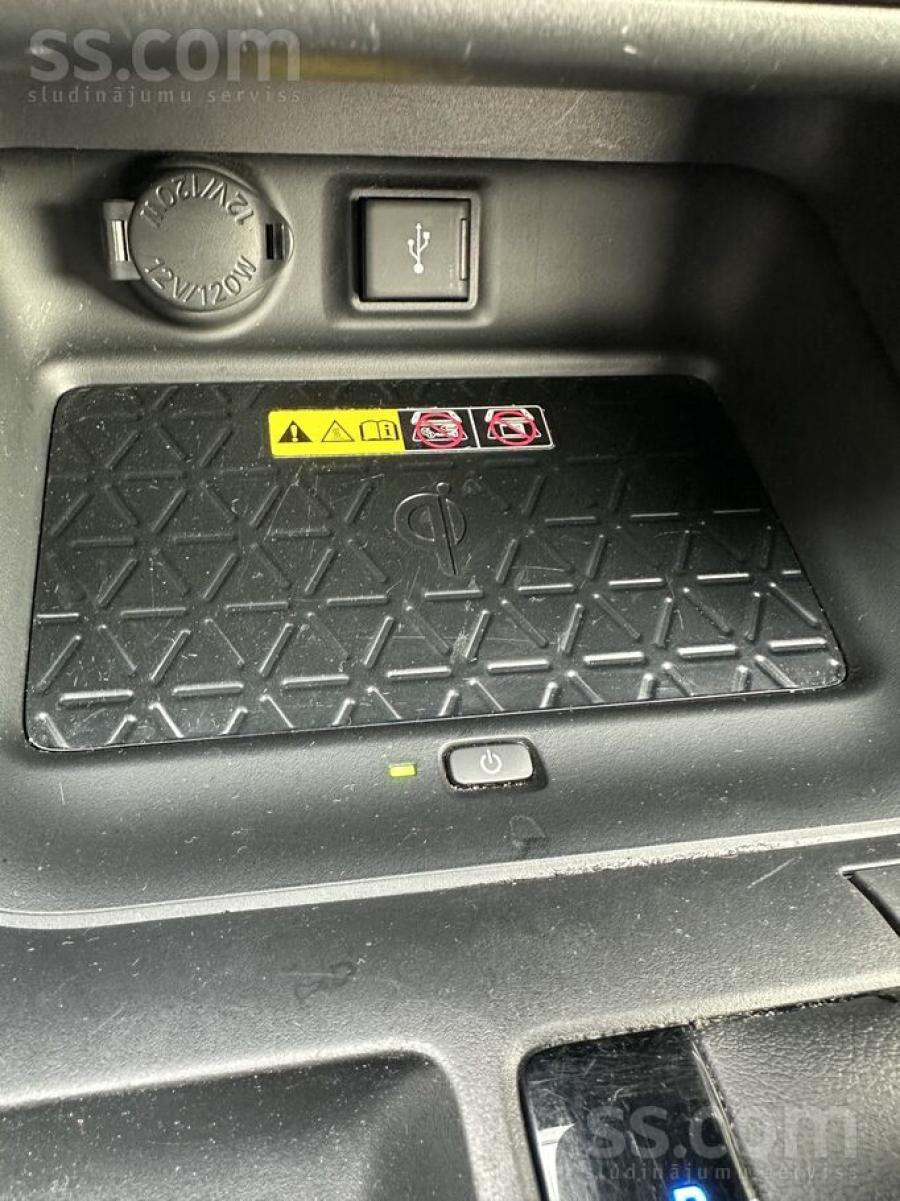 Pelēks Toyota RAV4 2022 Rīga, ar dzinēja tilpumu 2.50 L un nobraukumu 67 tūkst. km par 34850 €, foto 33 vietnē AUTOMOTO.COM.LV