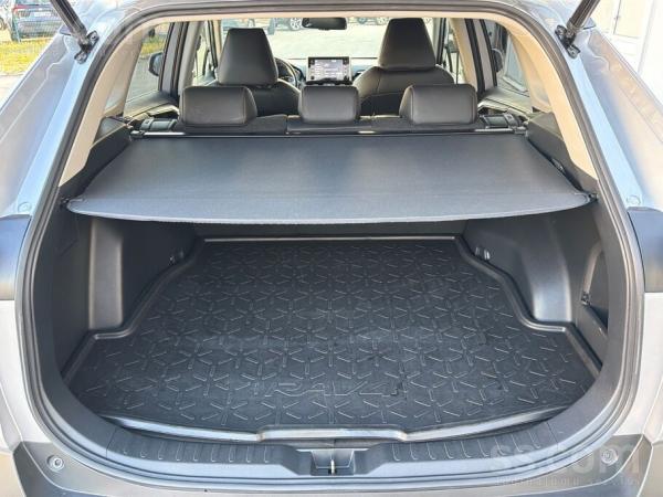 Toyota RAV4 2022 Rīga vietnē Pelēks Toyota RAV4 2022 Rīga, ar dzinēja tilpumu 2.50 L un nobraukumu 90 tūkst. km par 29990 €, foto 11 vietnē AUTOMOTO.COM.LV