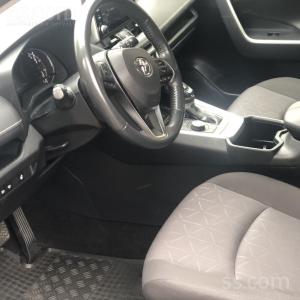 Pelēks Toyota RAV4 2022 Rīga, ar dzinēja tilpumu 2.00 L un nobraukumu 119 tūkst. km par 23500 €, foto 6 vietnē AUTOMOTO.COM.LV