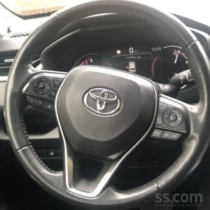 Pelēks Toyota RAV4 2022 Rīga, ar dzinēja tilpumu 2.00 L un nobraukumu 119 tūkst. km par 23500 €, foto 11 vietnē AUTOMOTO.COM.LV