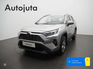 Pelēks Toyota RAV4 2023 Viļņa, ar dzinēja tilpumu 1.99 L un nobraukumu 43 tūkst. km par 27900 €, foto  vietnē AUTOMOTO.COM.LV