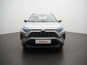 Pelēks Toyota RAV4 2023 Viļņa, ar dzinēja tilpumu 1.99 L un nobraukumu 43 tūkst. km par 27900 €, foto 2 vietnē AUTOMOTO.COM.LV