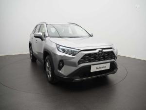 Pelēks Toyota RAV4 2023 Viļņa, ar dzinēja tilpumu 1.99 L un nobraukumu 43 tūkst. km par 27900 €, foto 3 vietnē AUTOMOTO.COM.LV