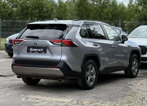 Grey Toyota RAV4 2023 in Vilnius, with an engine capacity of 2.49 L and mileage of 122 thousand km for 28990 €, photo 8 on AUTOMOTO.COM.LV