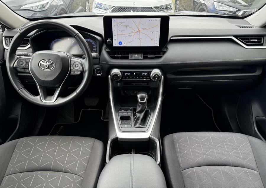 Grey Toyota RAV4 2023 in Vilnius, with an engine capacity of 2.49 L and mileage of 122 thousand km for 28990 €, photo 25 on AUTOMOTO.COM.LV