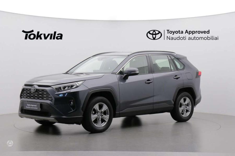 Grey Toyota RAV4 2023 in Vilnius, with an engine capacity of 1.99 L and mileage of 78 thousand km for 26900 €, photo 1 on AUTOMOTO.COM.LV